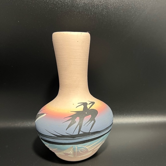 Accents | Vintage Native American Navajo Artist Signed Pottery Sand Art ...